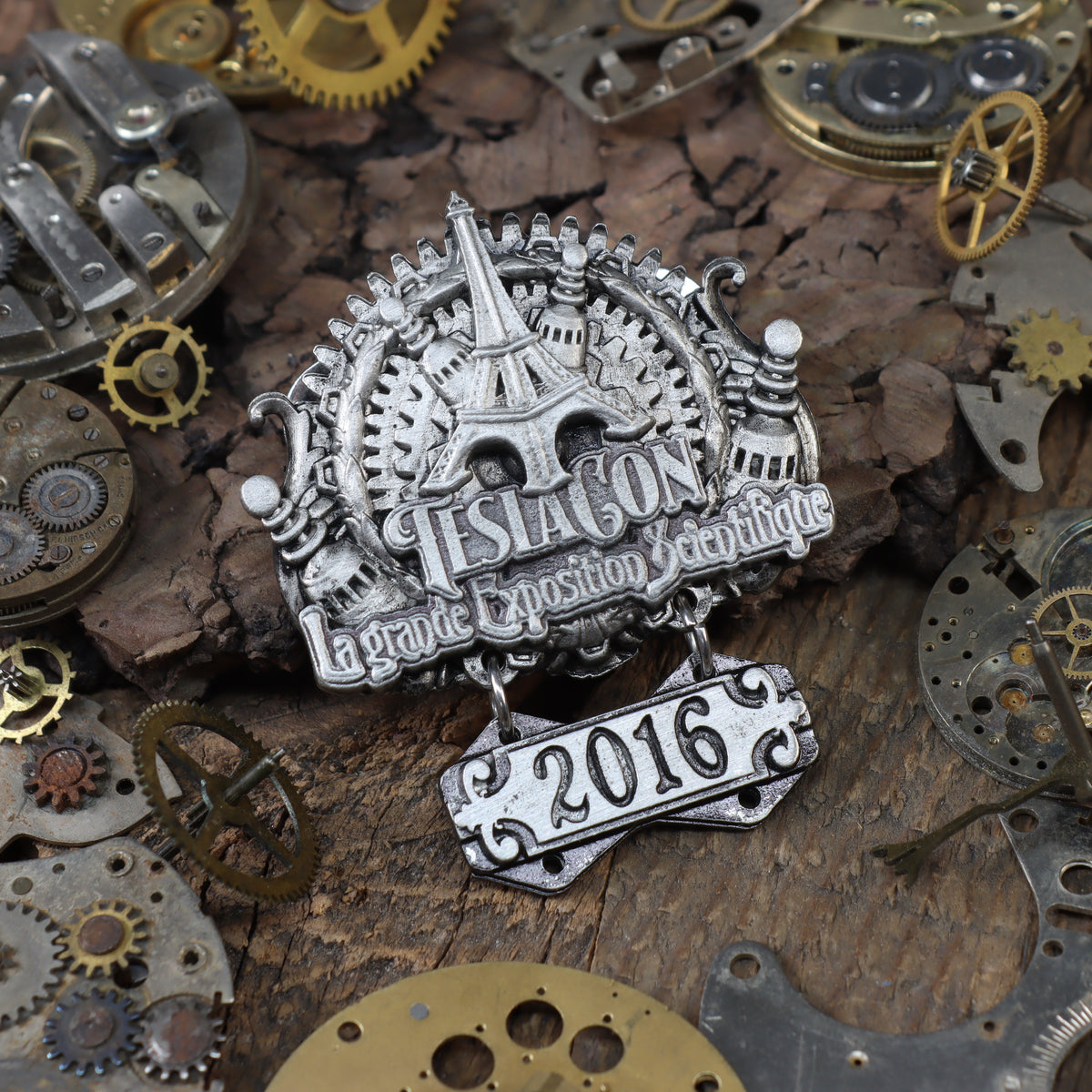 Teslacon 7 - La grande Exposition Scientifique Badge – Doctor Gus Designs