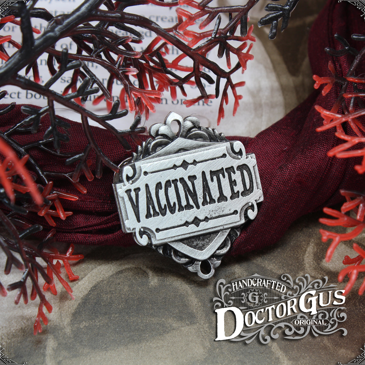 Vaccinated Badge – Doctor Gus Designs